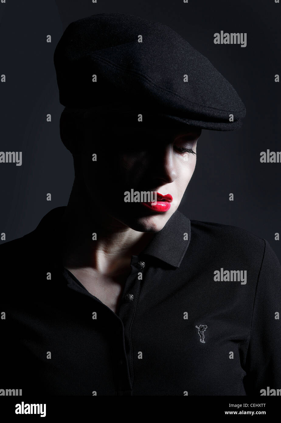 Female wearing flat cap hi-res stock photography and images - Alamy