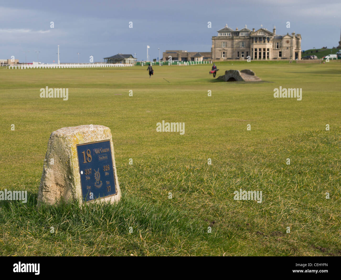 The 18th Tee of the Old Course in St Andrews, Scotland Stock Photo - Alamy