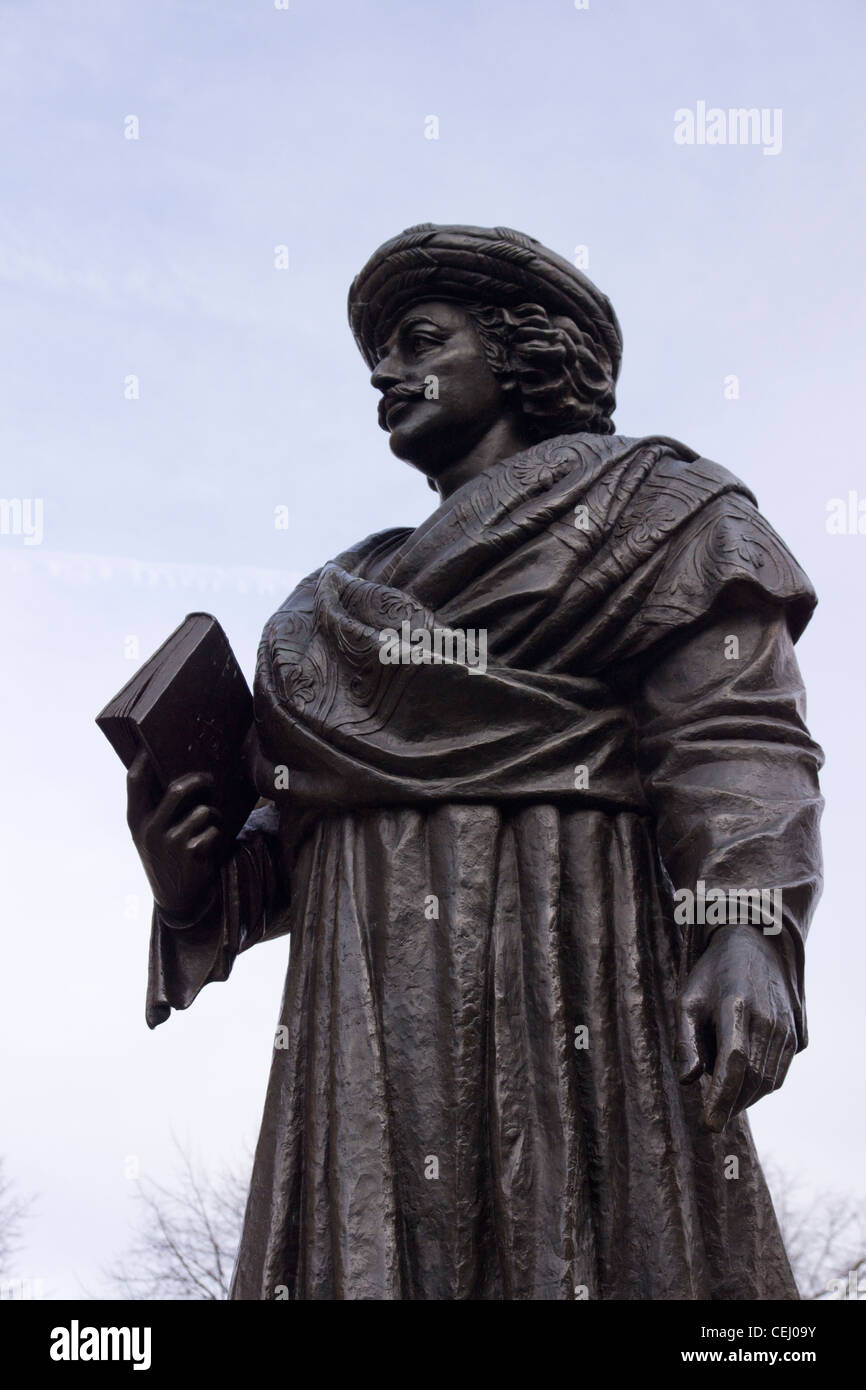 Statue of Ram Mohan Roy in Bristol England UK Stock Photo - Alamy