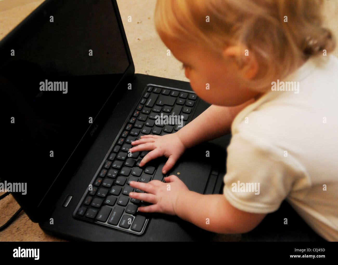 Switched off computer hi-res stock photography and images - Alamy