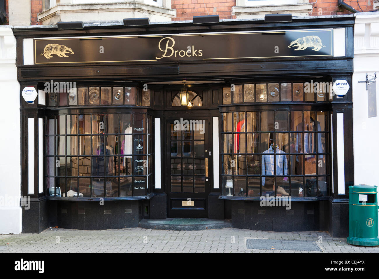 Old shop front in Tetbury Stock Photo - Alamy