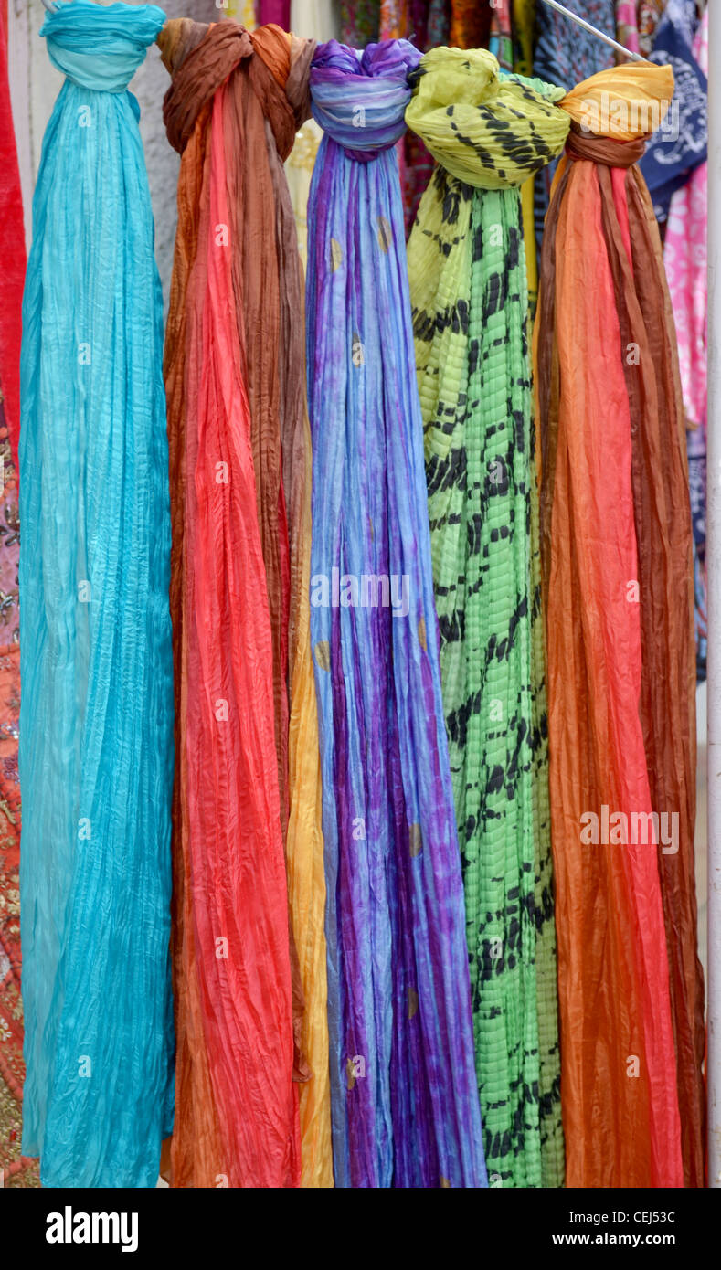 Colorful saree hi-res stock photography and images - Alamy