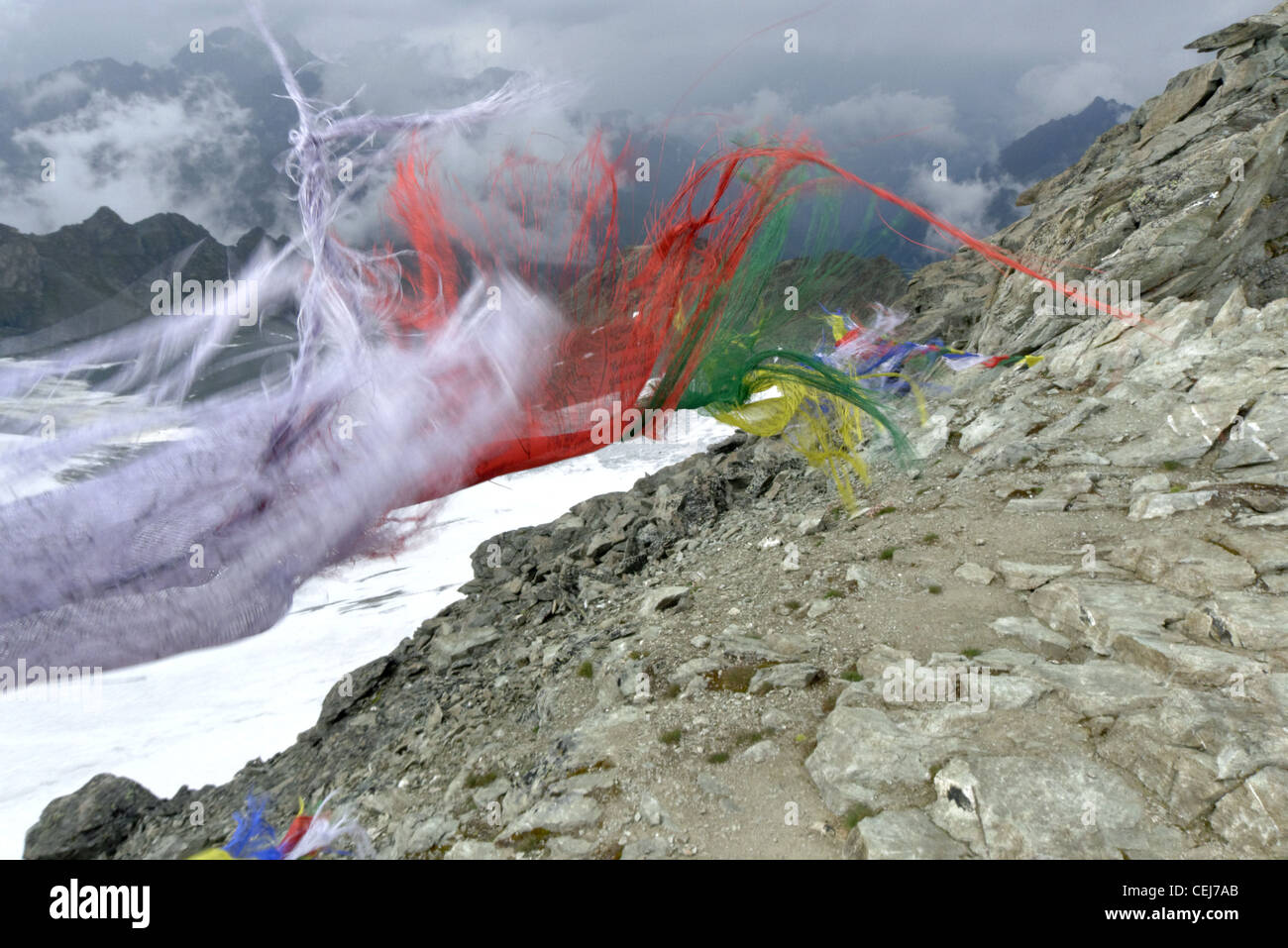 Tibetan colours hi-res stock photography and images - Alamy
