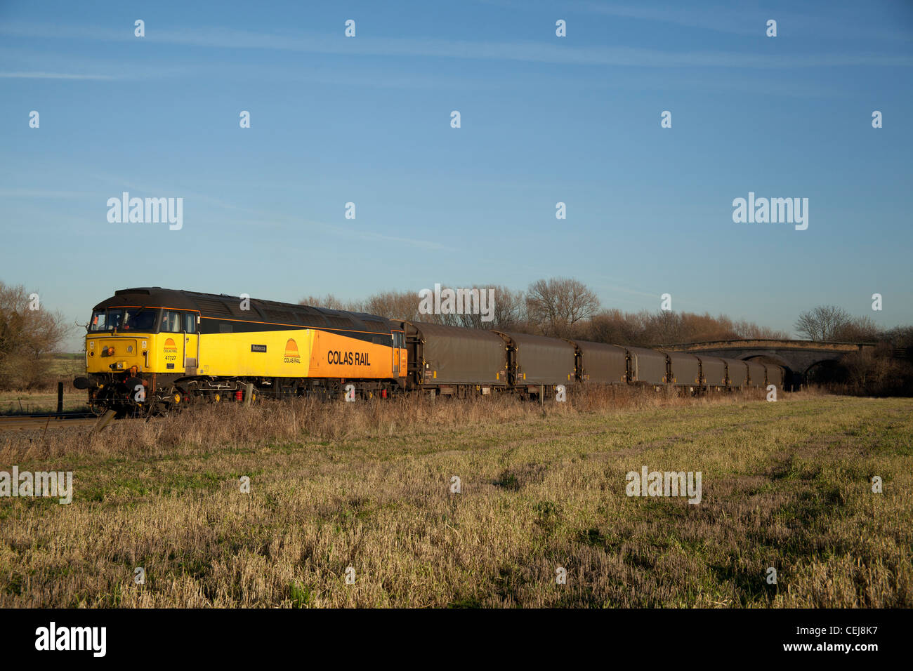 Colas Rail class 47 47727 awaits a path from Stenson Junction, Derby ...