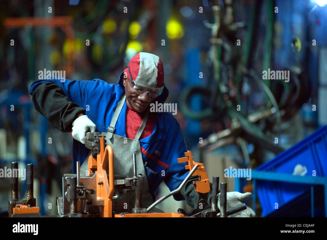 Assembly factory africa hi-res stock photography and images - Alamy