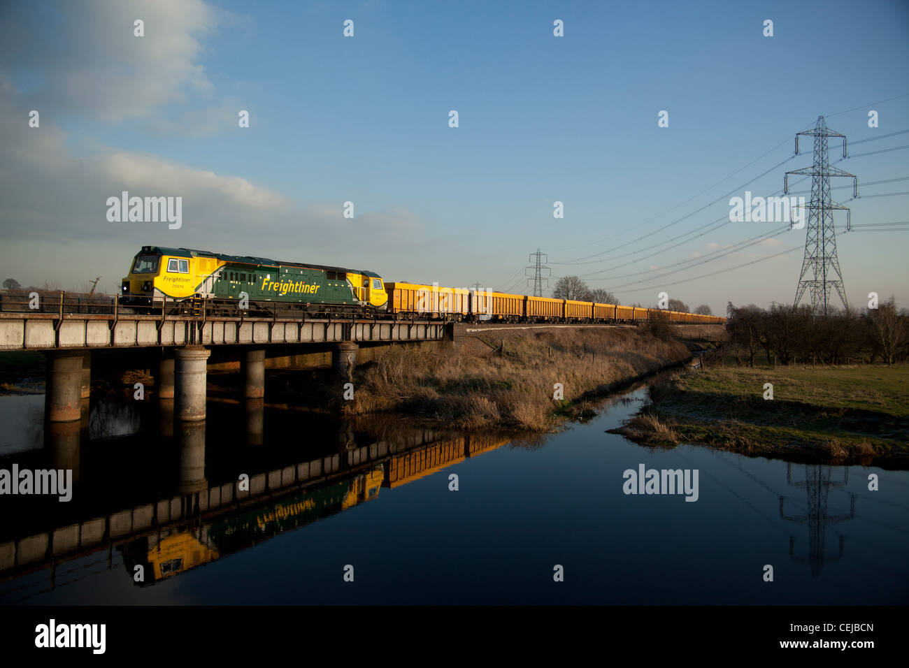 Freightliner class 70 70016 takes a loaded Network Rail ballast train ...