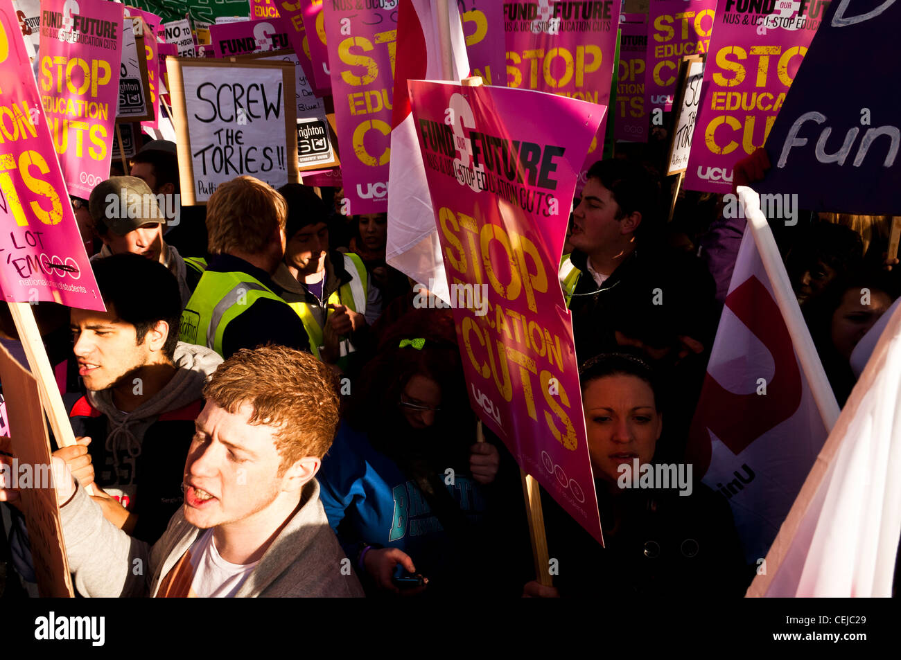Student demonstration in london hi-res stock photography and images - Alamy