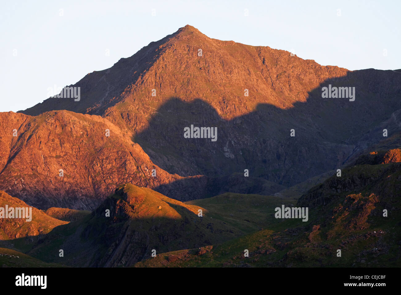 Wales, Gwynedd, Snowdonia National Park, View of Mount Snowdon at Capel ...