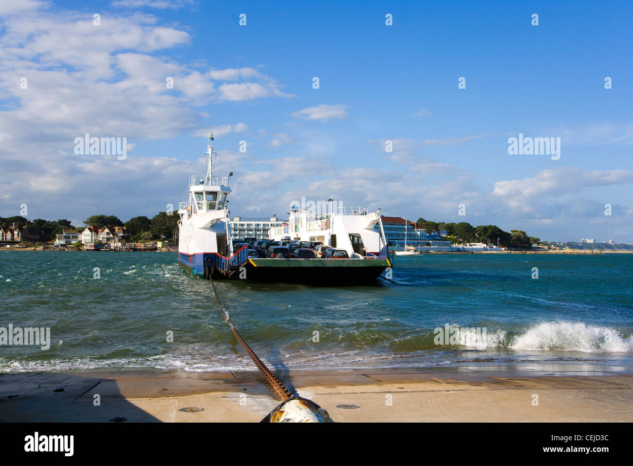 The chain ferry From Sandbanks crosses the mouth of Poole Harbour to ...