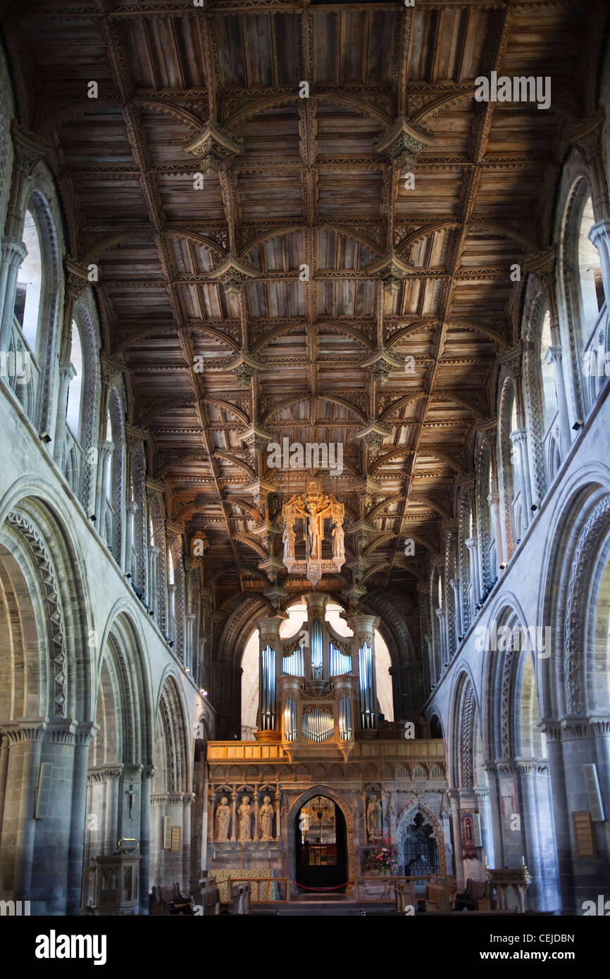 St Davids Cathedral Interior Stock Photos & St Davids Cathedral ...