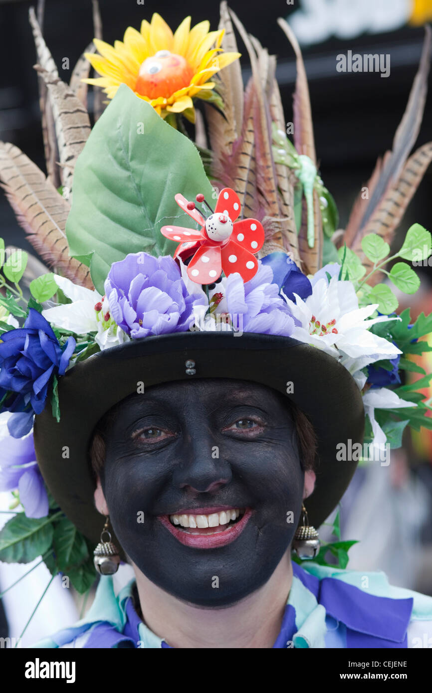 Female morris dancer hi-res stock photography and images - Alamy