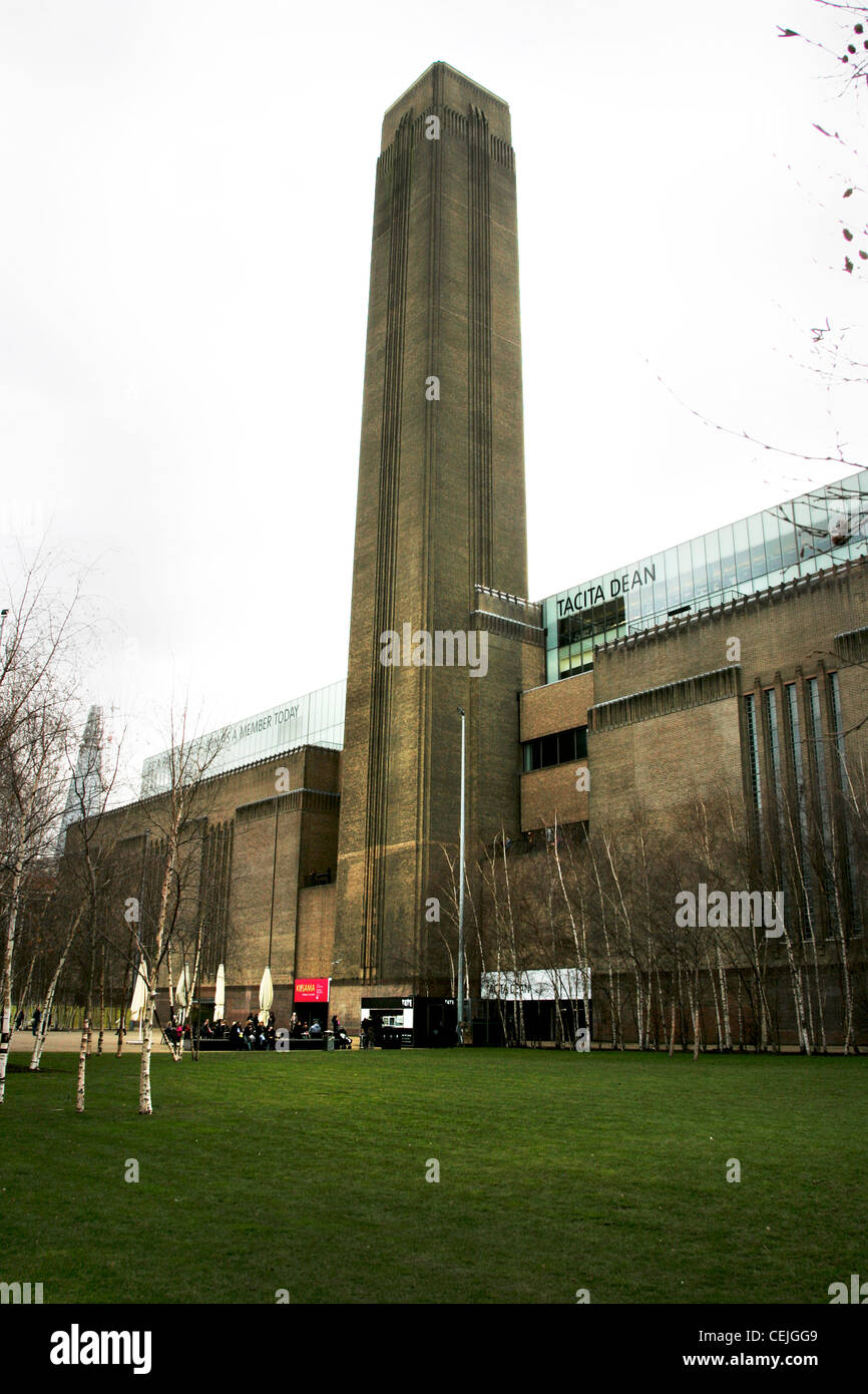 Tate modern gallery hi-res stock photography and images - Alamy