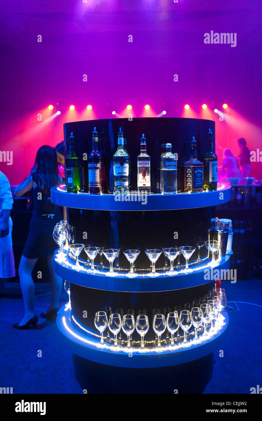Disco club bar dance hall hi-res stock photography and images - Alamy