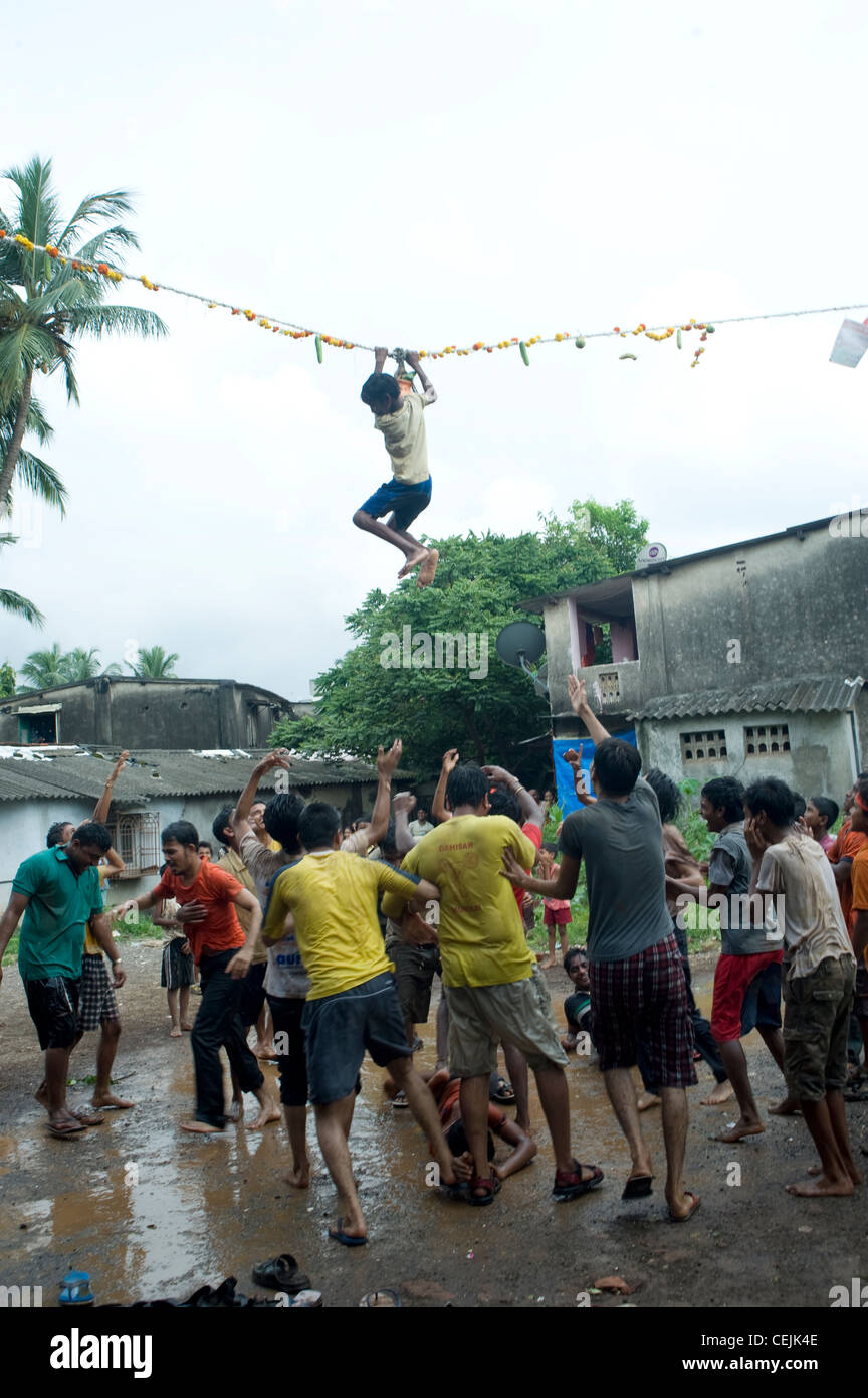 Kids having fun during Dahi Handi festival, Mumbai, Maharashtra Stock ...