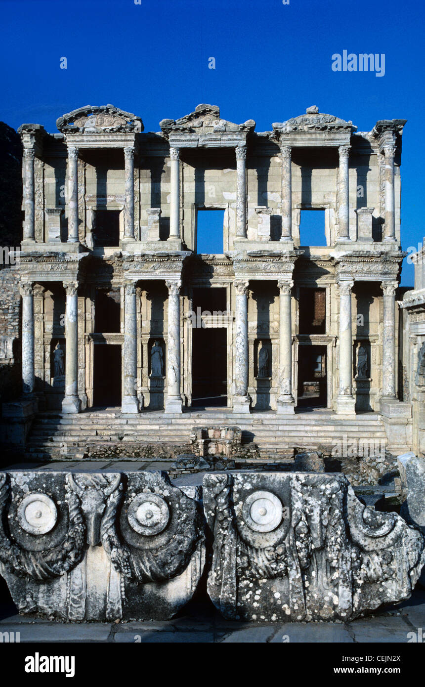 Library of Celsus (110-135AD) Ephesus, Turkey Stock Photo - Alamy