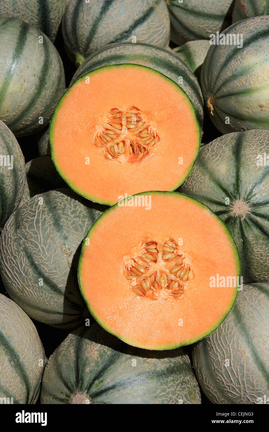 Mature melons hi-res stock photography and images - Alamy