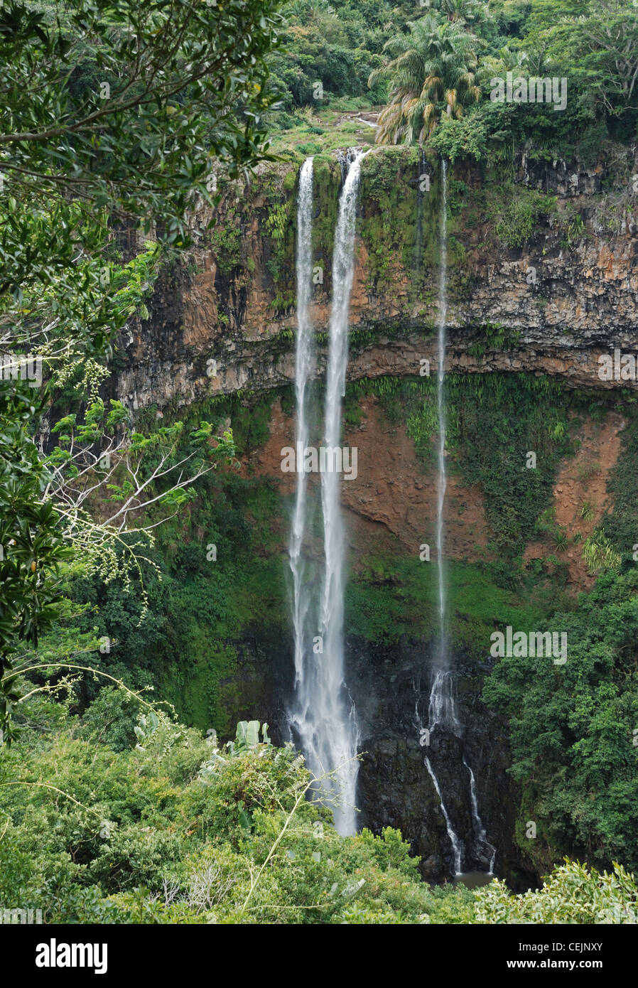 Cascade mauritius hi-res stock photography and images - Alamy