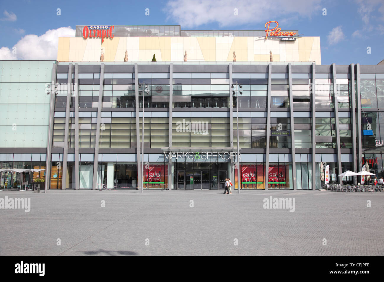 Shopping center eurovea bratislava slovakia hi-res stock photography ...