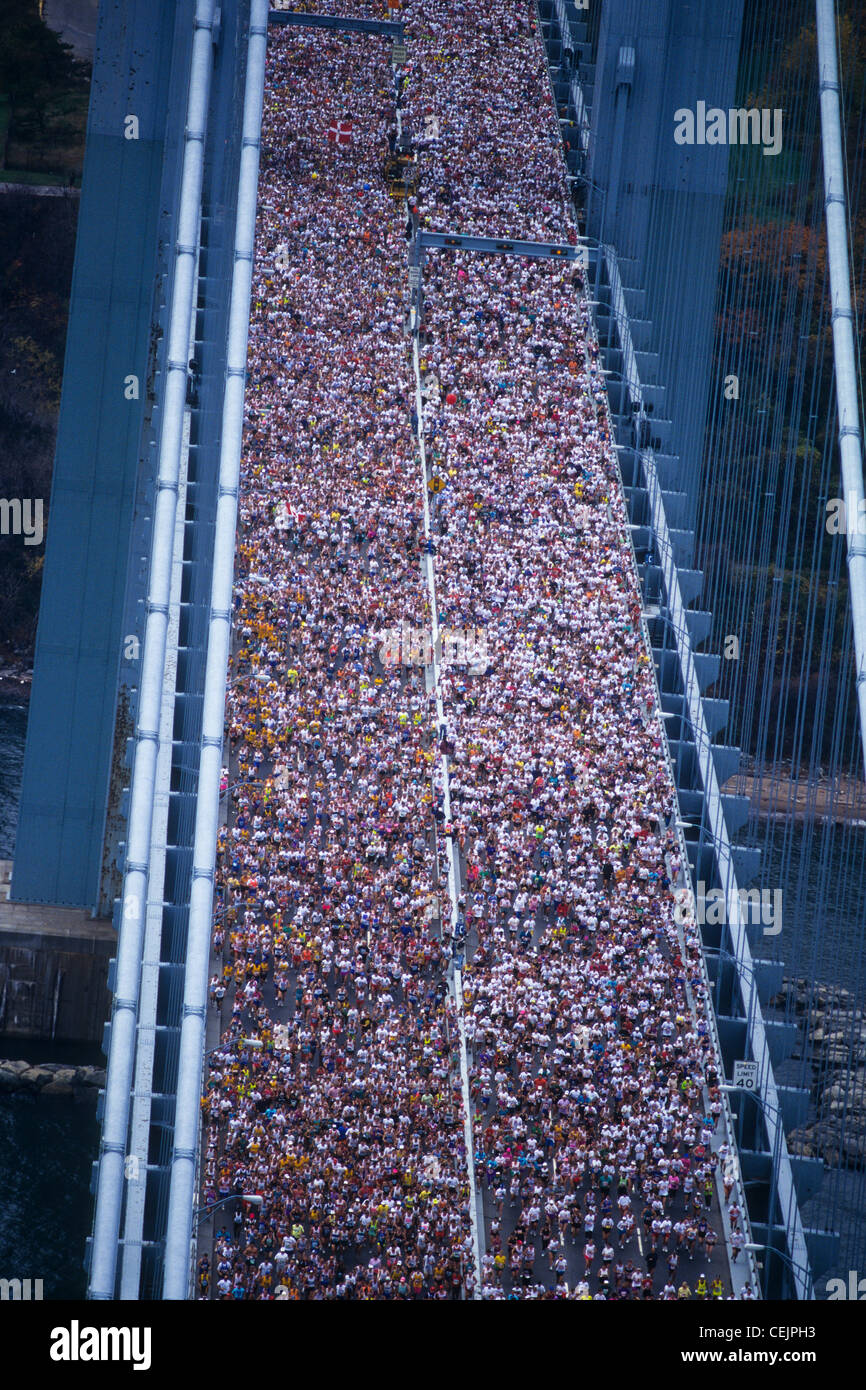New york marathon aerial hi-res stock photography and images - Alamy