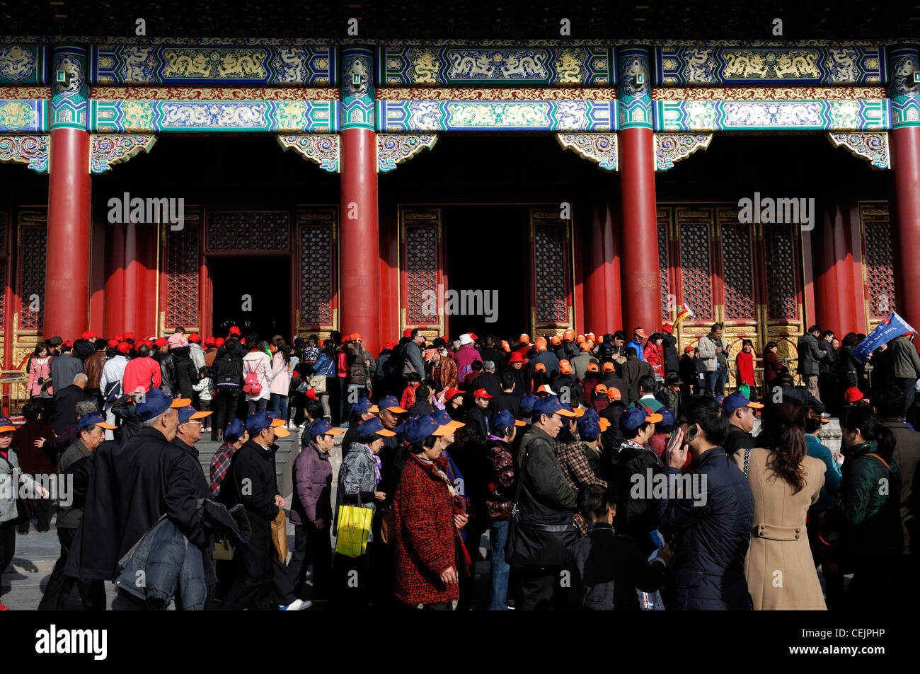 chinese tourists crowds crowded queuing to enter Hall of Supreme ...