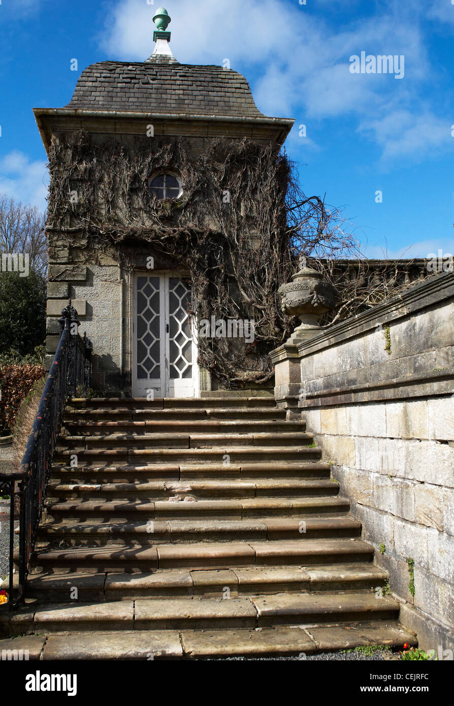 A creeper covered garden pavilion at Pollock House Stock Photo - Alamy
