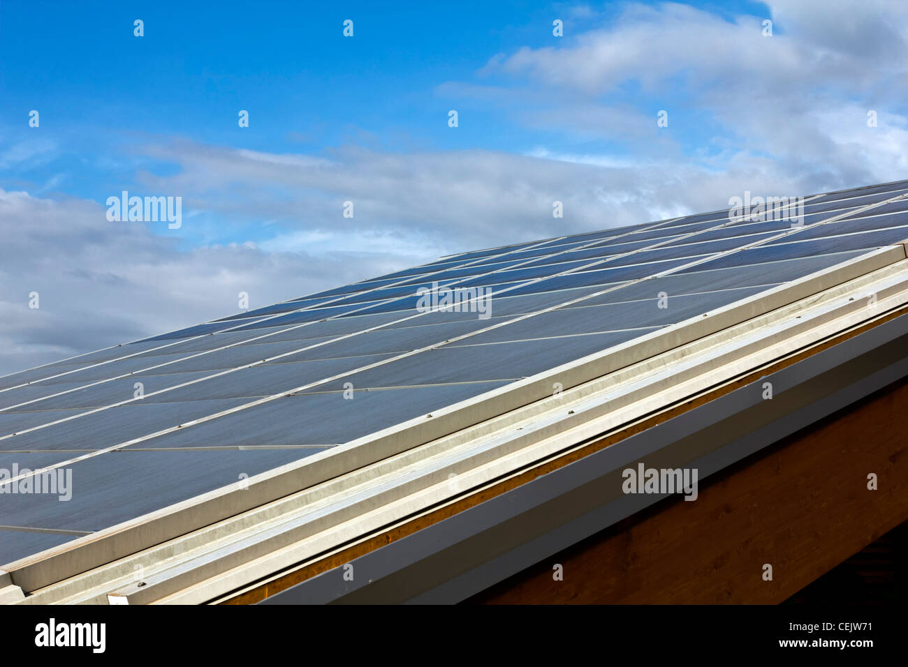 Roof with totally integrated solar panel, fotovoltaic system, Italy ...