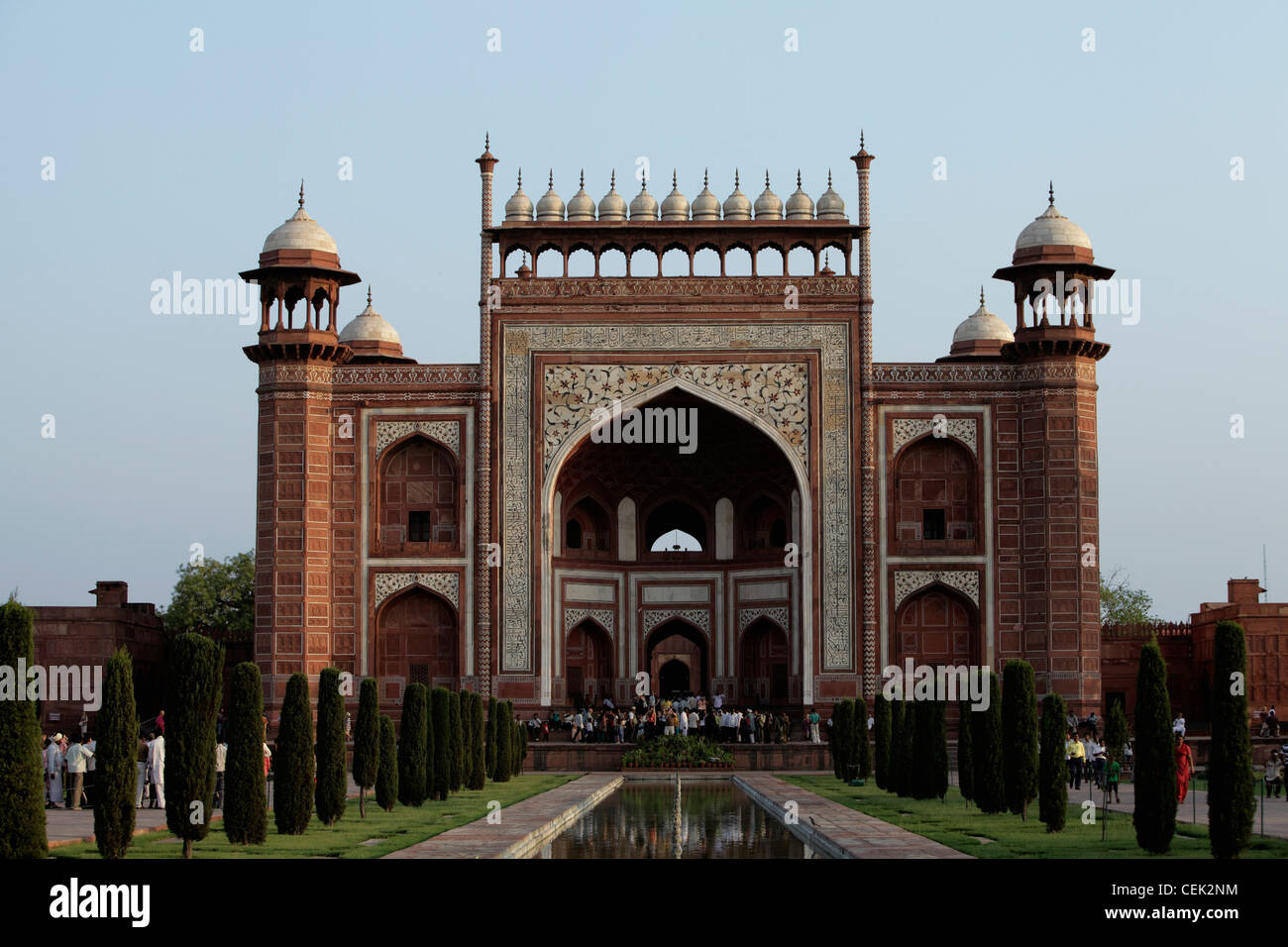 The Great Gate, gateway to the Taj Mahal, Agra, India Stock Photo - Alamy