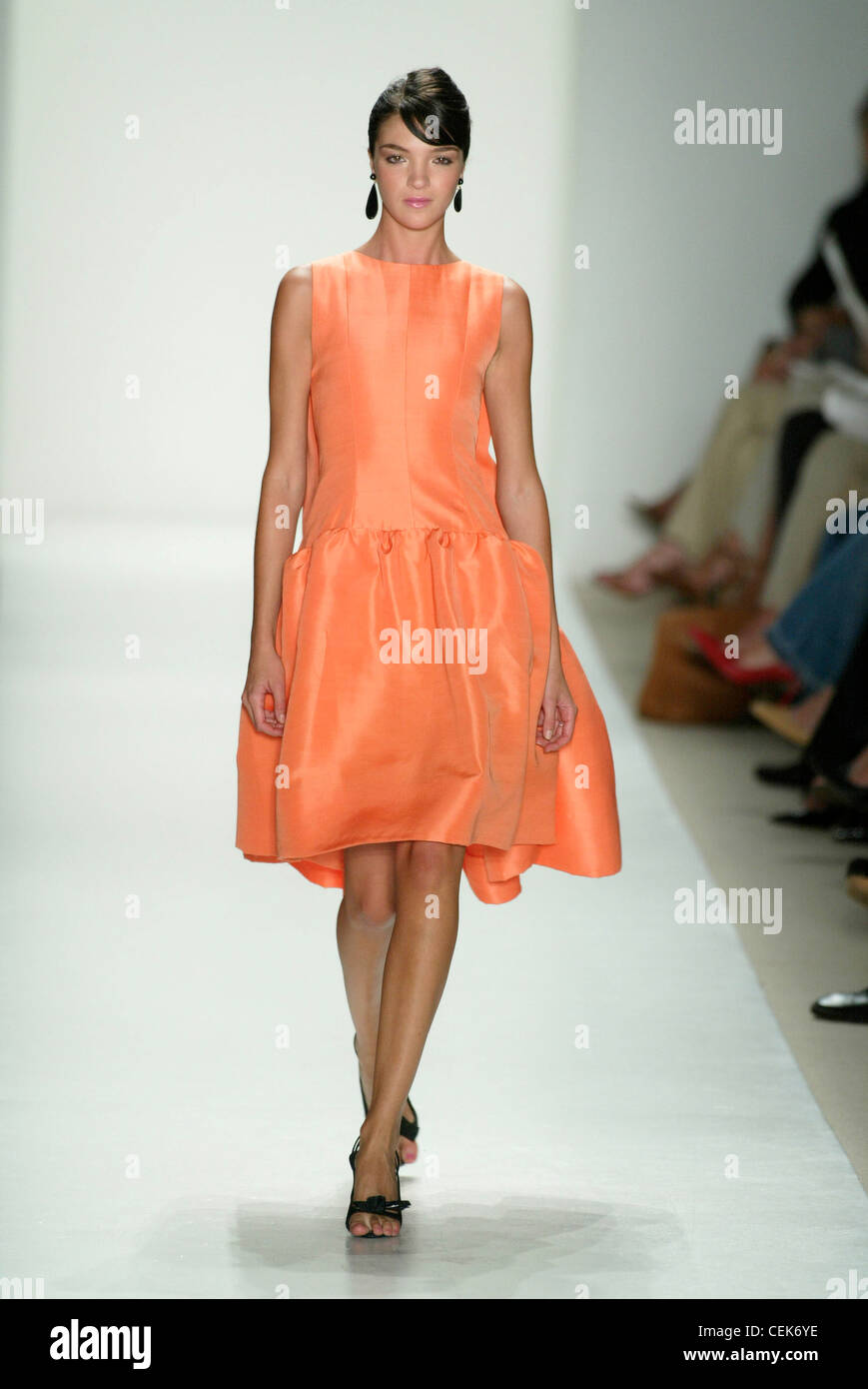 Oscar de la Renta New York Ready to Wear Spring Summer Model Maria ...