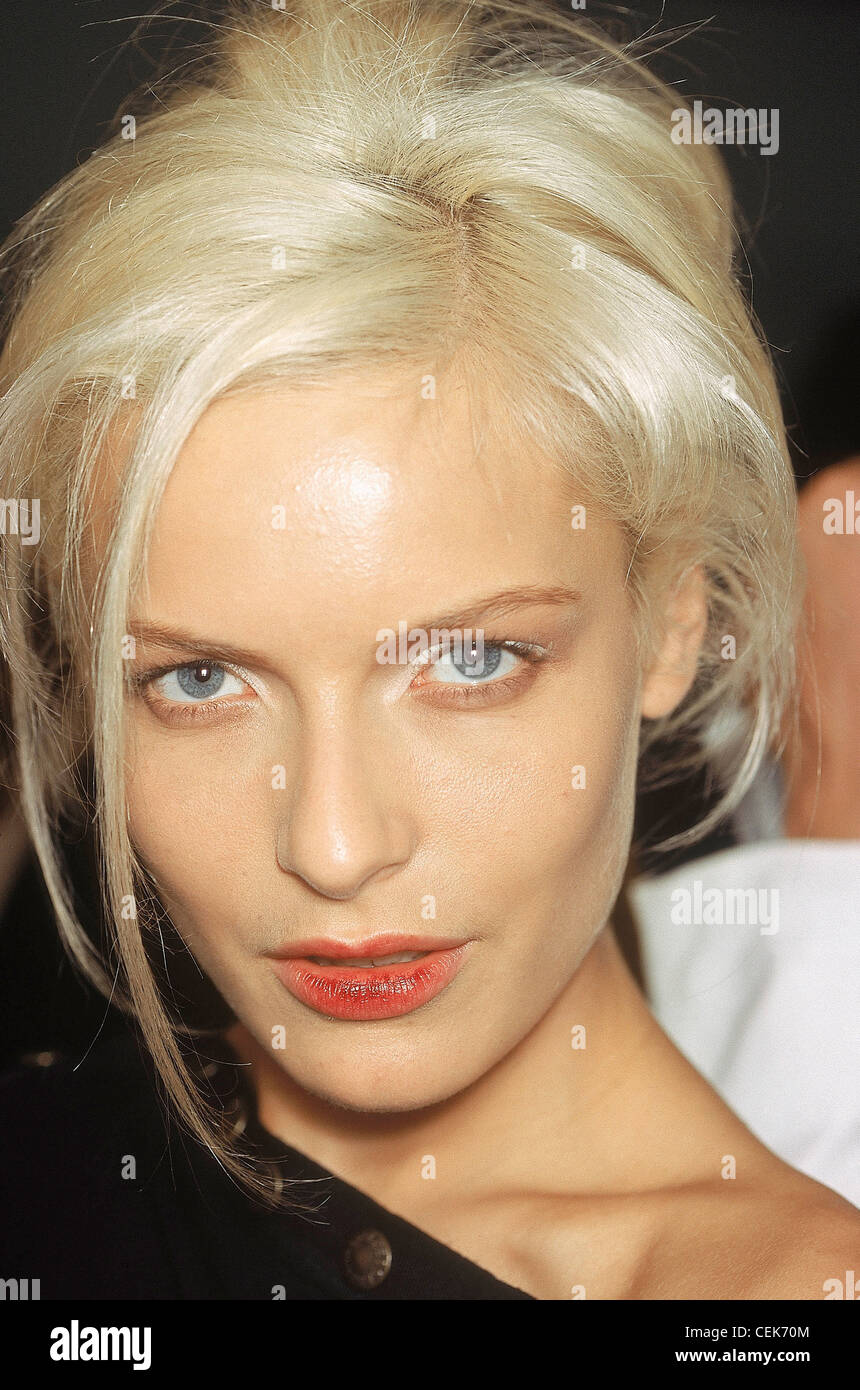 Pucci Backstage Milan Ready to Wear Spring Summer Model Anouck blonde ...