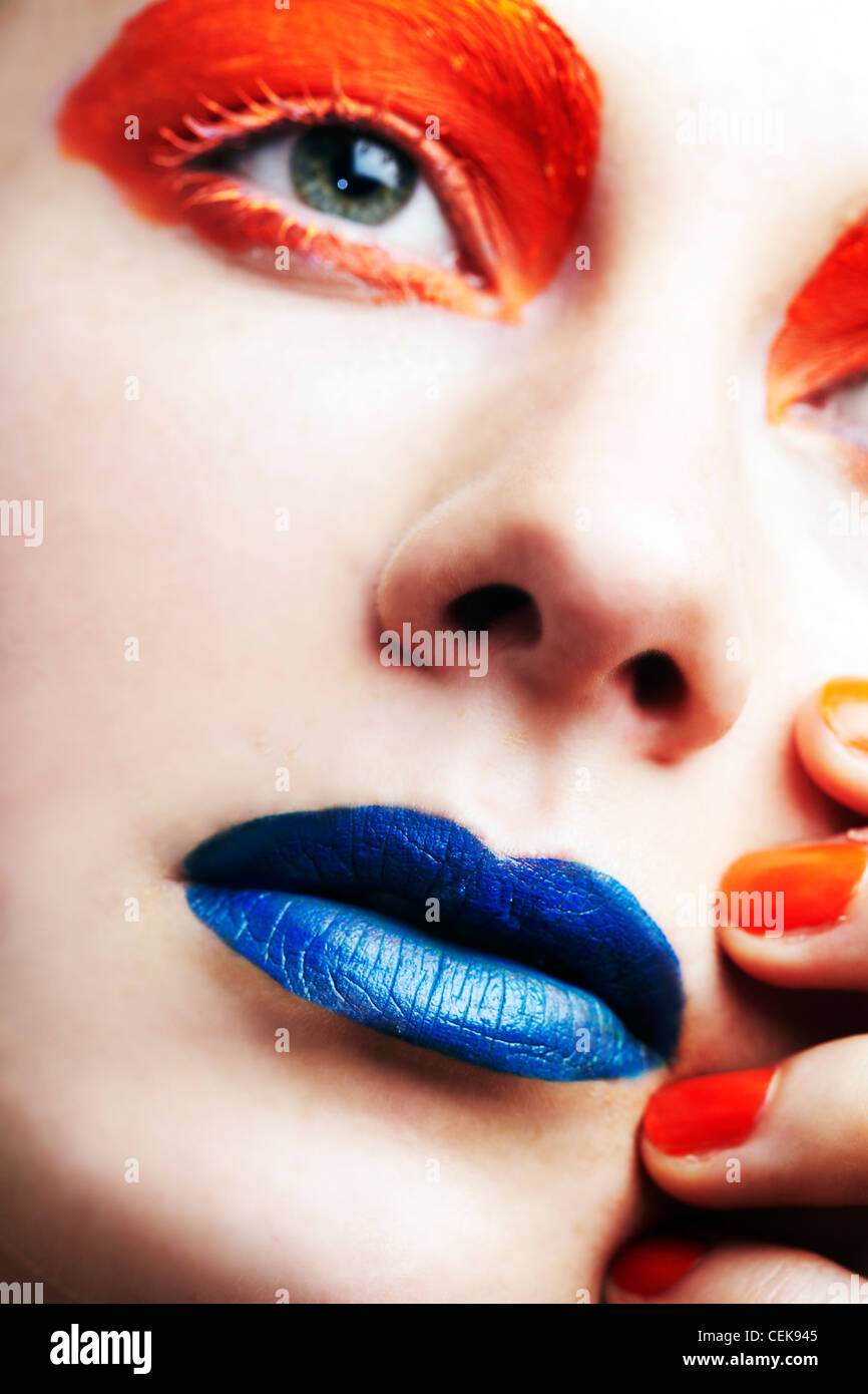 blocking colors woman girl beauty Stock Photo - Alamy