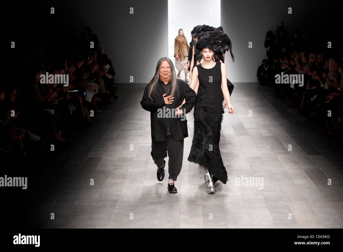 John Rocha London Ready to Wear Autumn Winter 2011 2012 Fashion ...