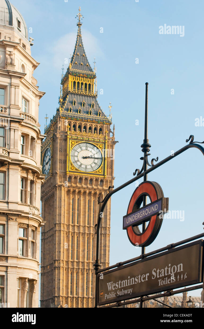 London big architecture city tube hi-res stock photography and images ...