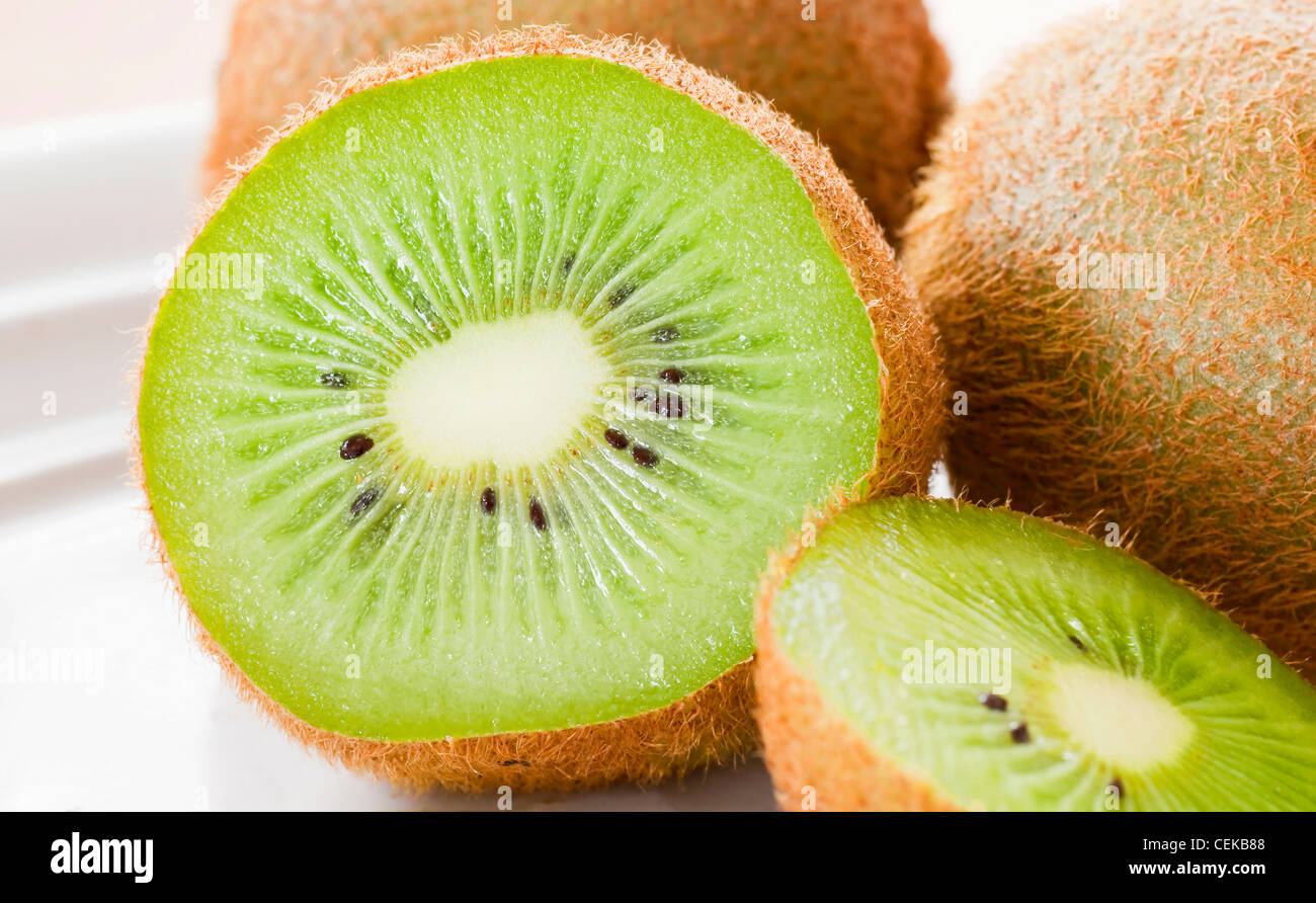 Fresh kiwi fruit Stock Photo - Alamy