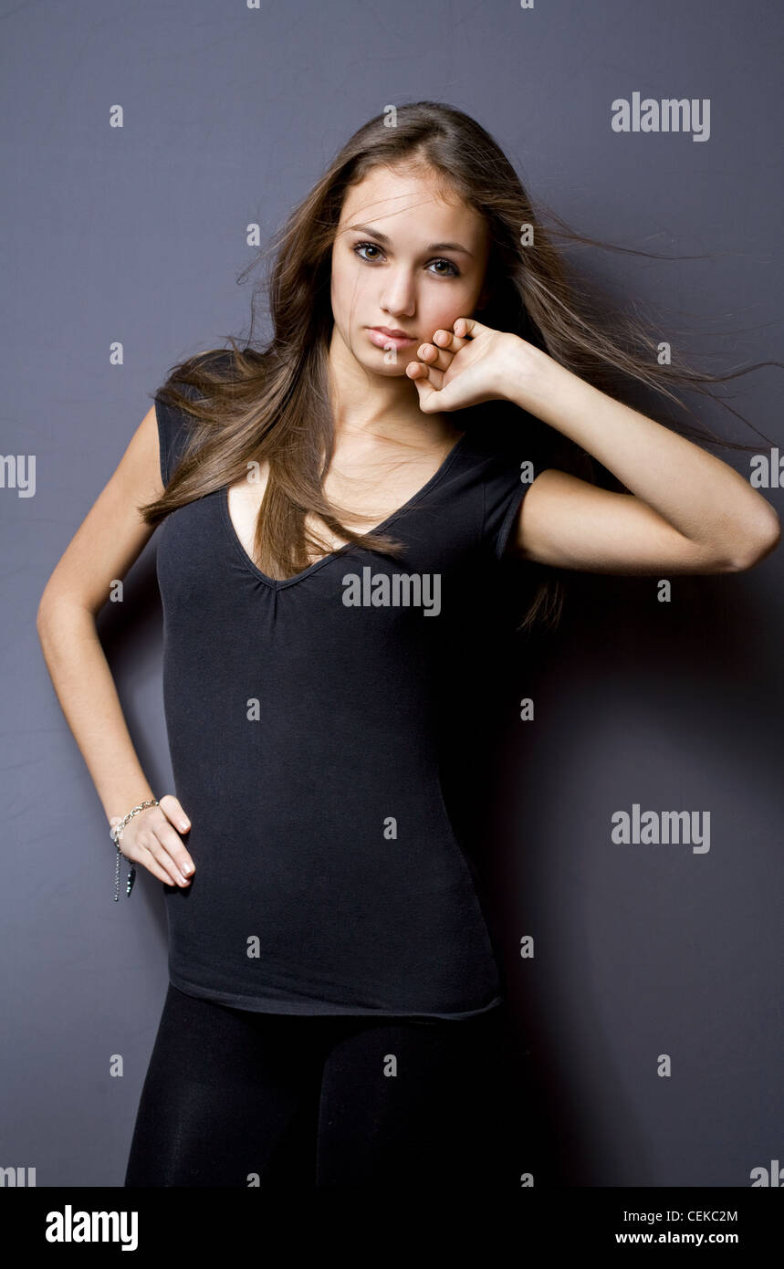 Wind swept hair hi-res stock photography and images - Alamy