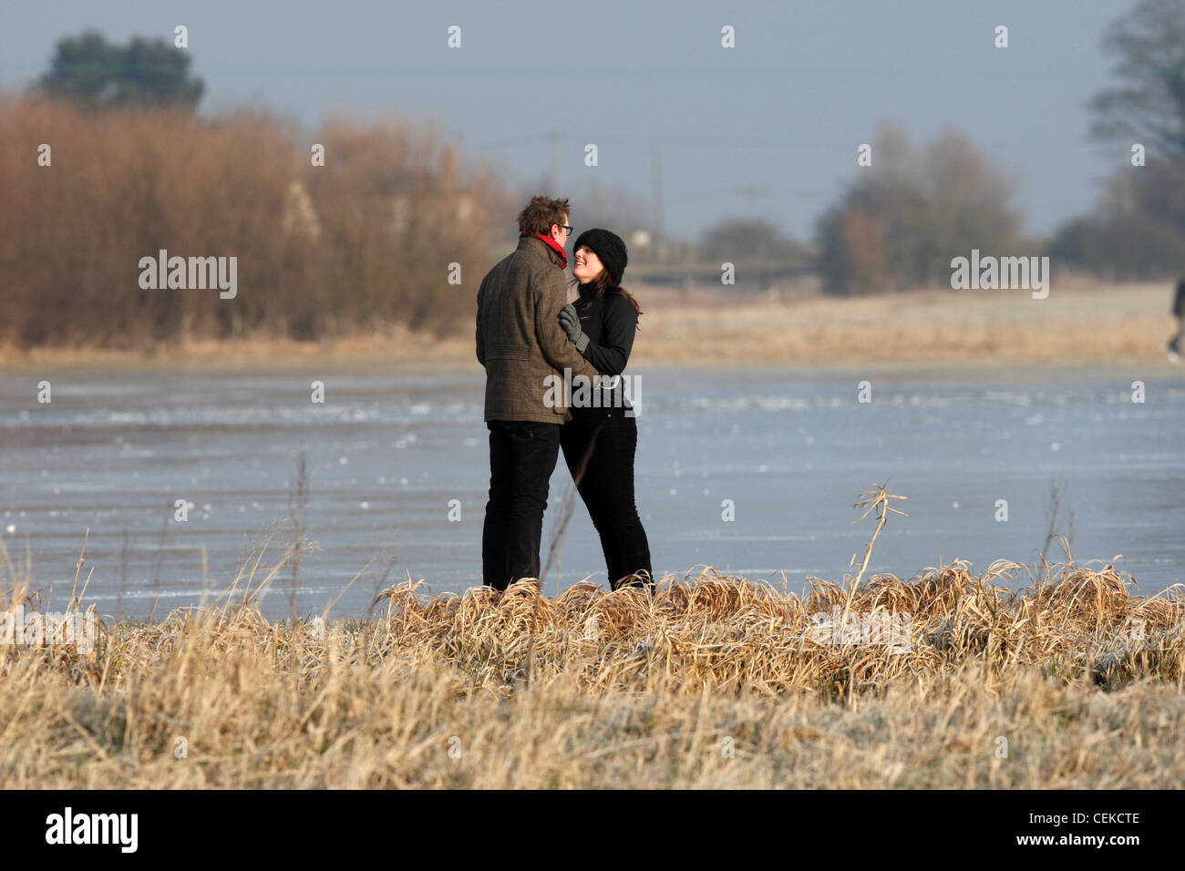 PEOPLE SKATING ON THE FROZEN FENS AT SUTTON GAULT,CAMBRIDGESHIRE Stock ...