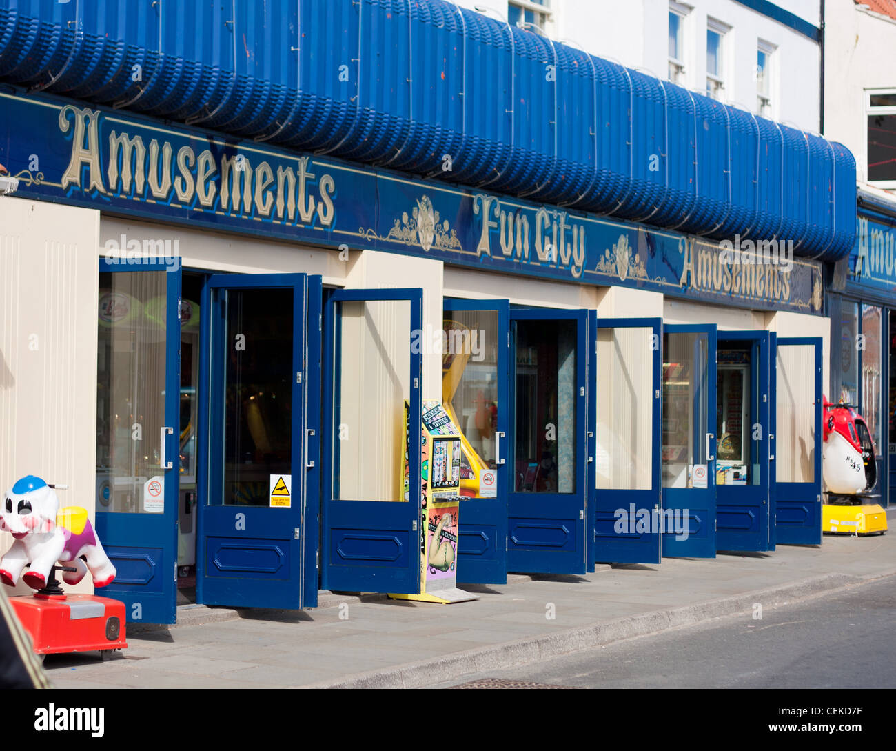 City of whitby hi-res stock photography and images - Alamy