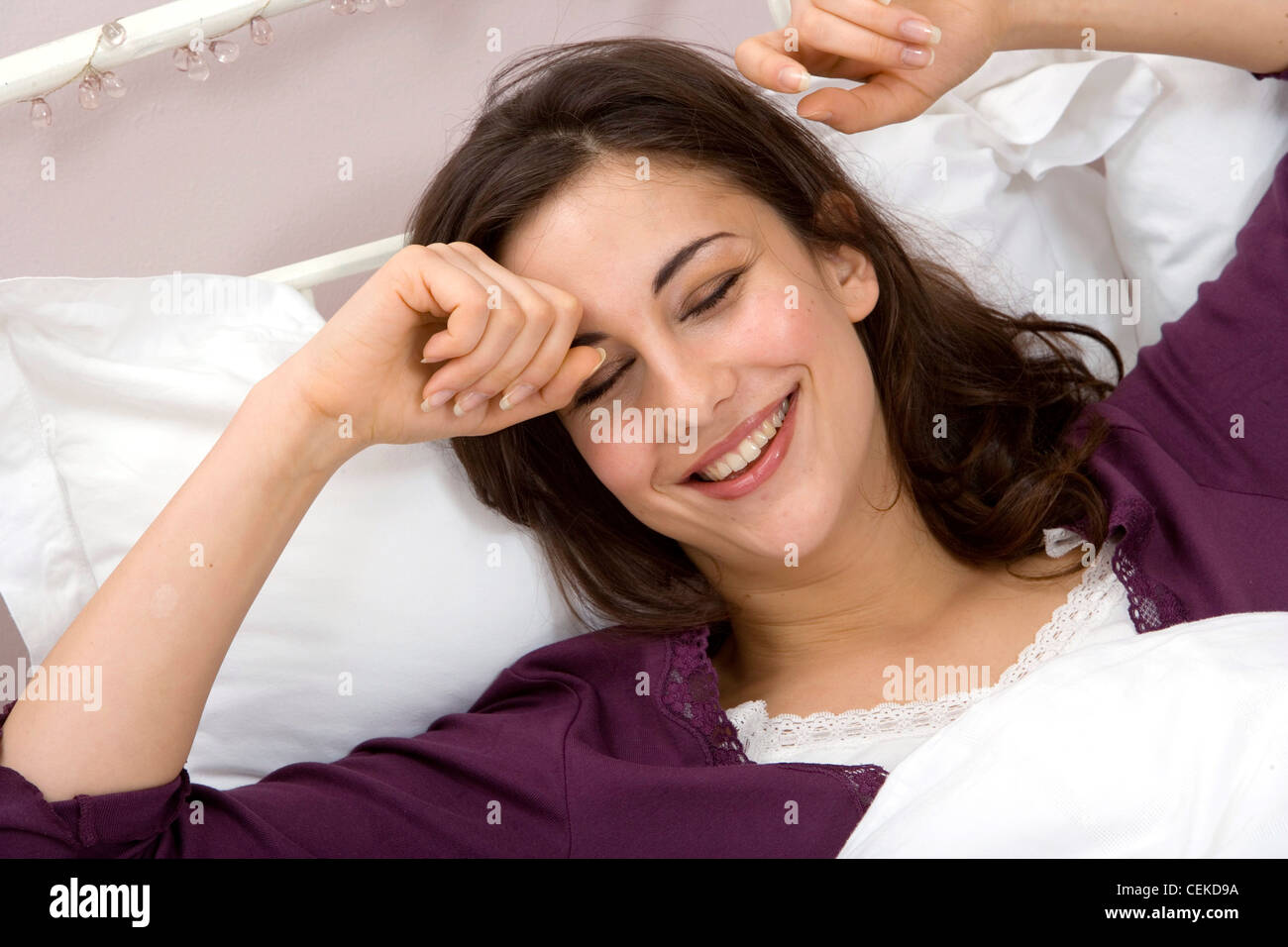 Propped up bed hi-res stock photography and images - Alamy