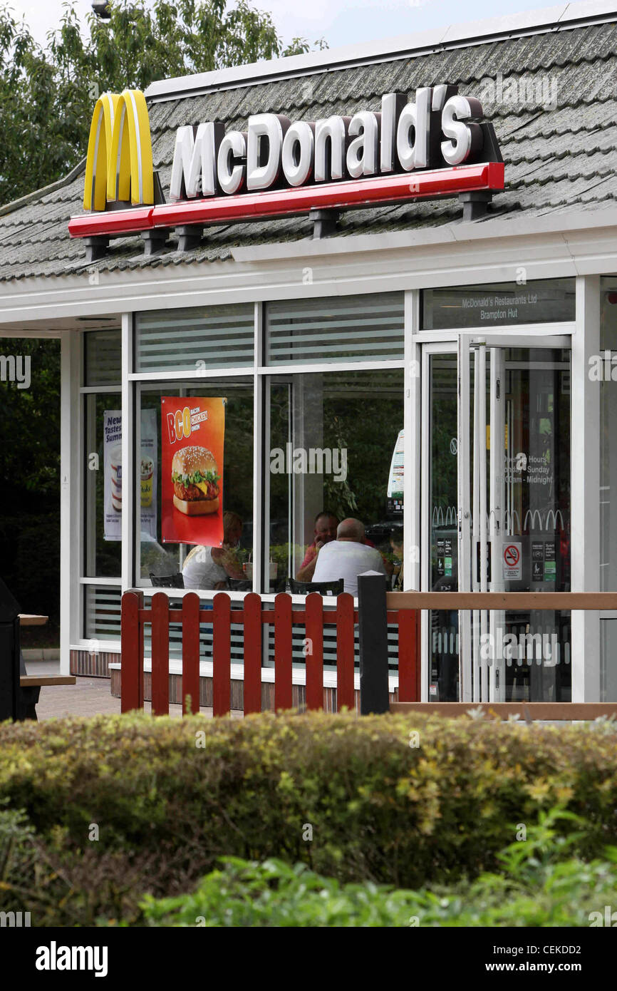 McDONALDS FAST FOOD RESTAURANT Stock Photo - Alamy