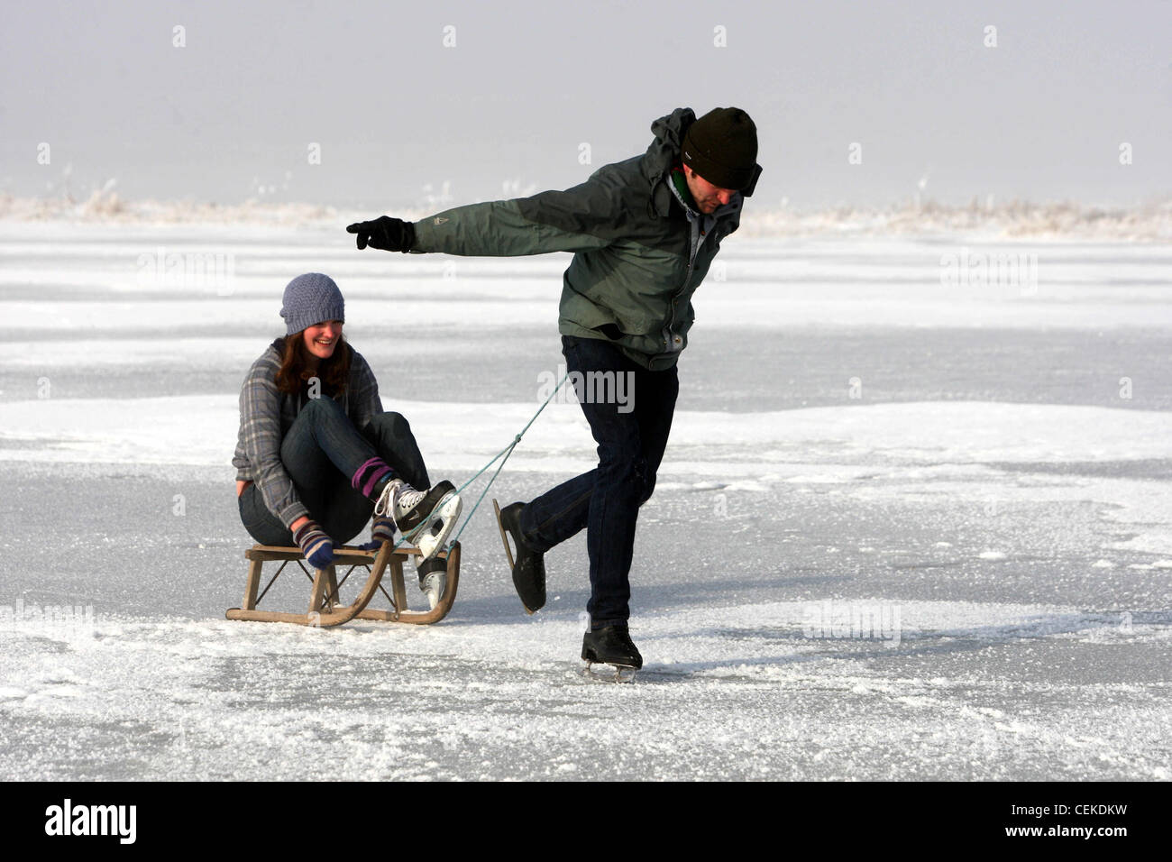 PEOPLE SKATING ON THE FROZEN FENS AT SUTTON GAULT,CAMBRIDGESHIRE Stock ...