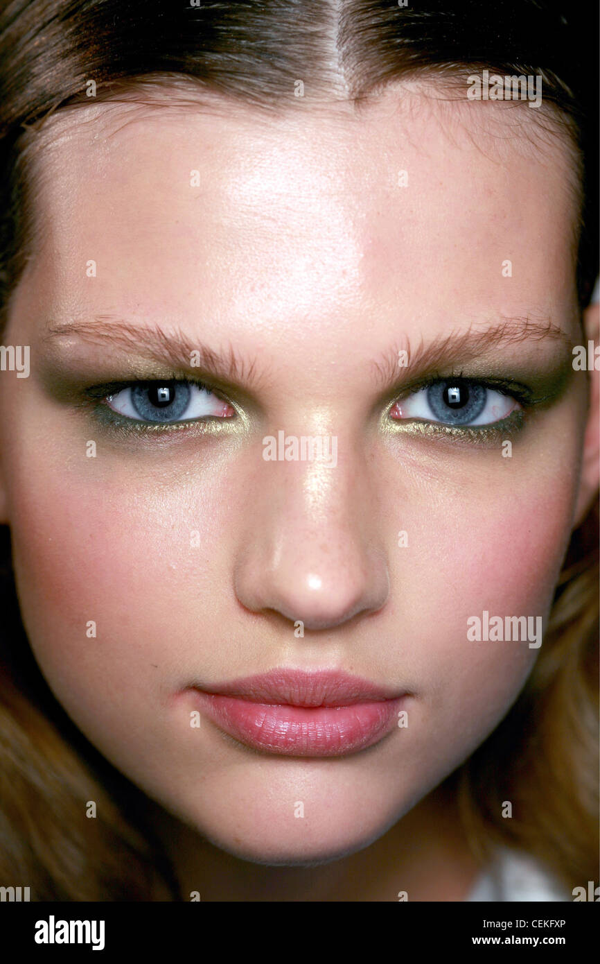 Donna Karan Backstage New York Spring Summer Ready to Wear Close up of ...