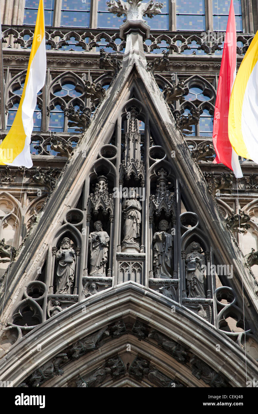 Germany, Cologne, Cologne Cathedral, Southern Facade, Portal of Petrus ...