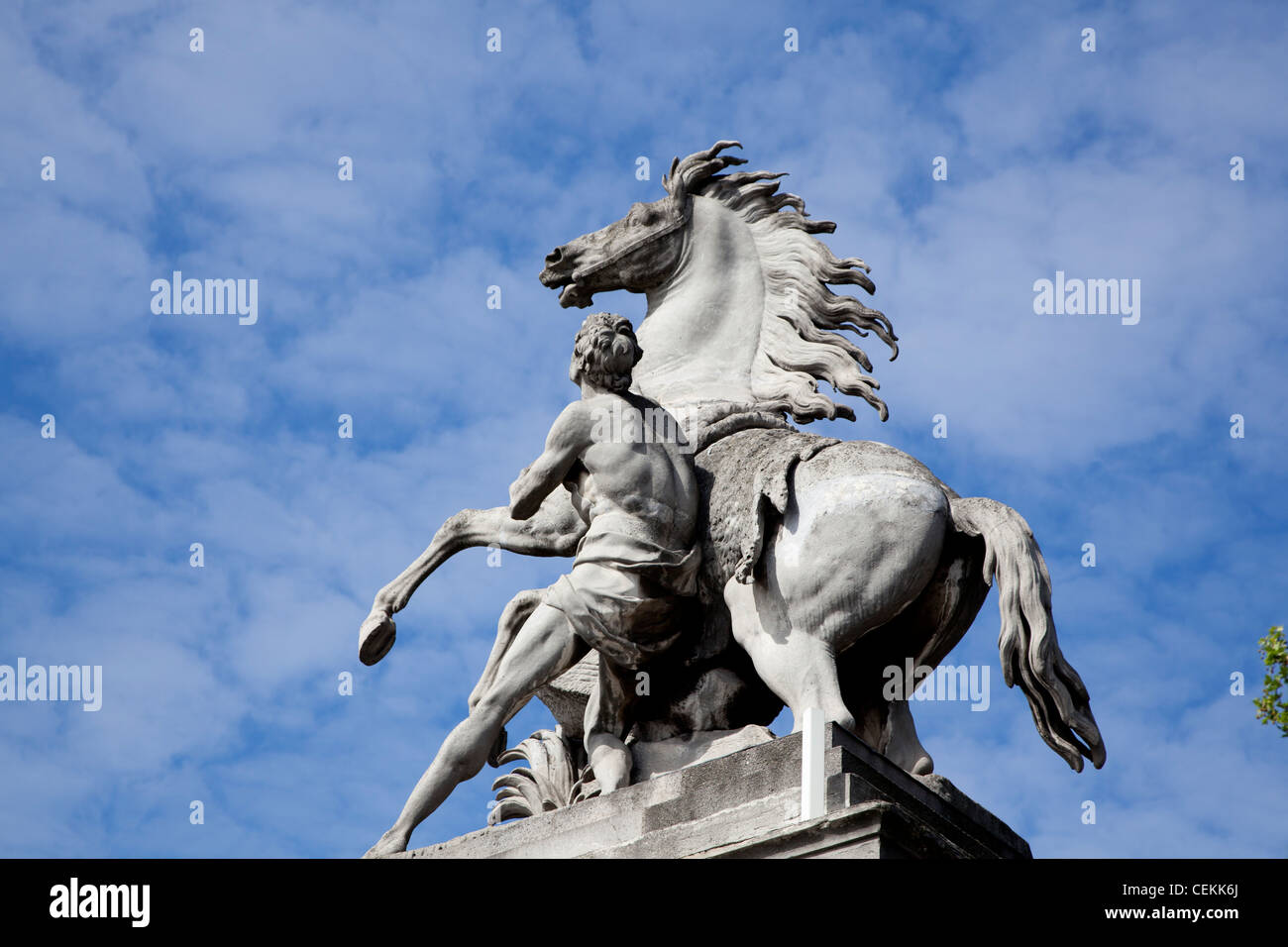 France, Paris, Statue Stock Photo - Alamy