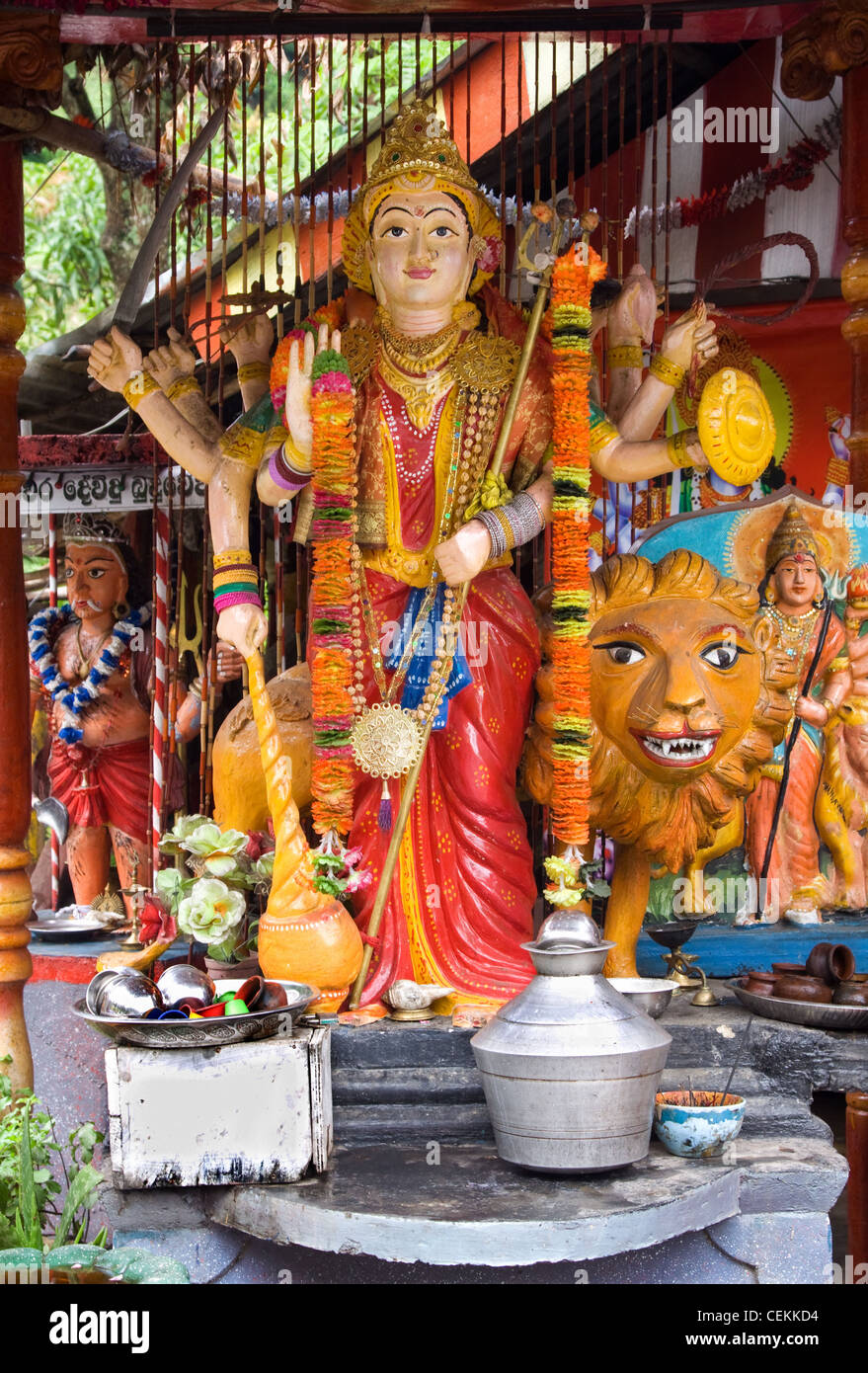 Roadside temple, Sri Lanka Stock Photo - Alamy