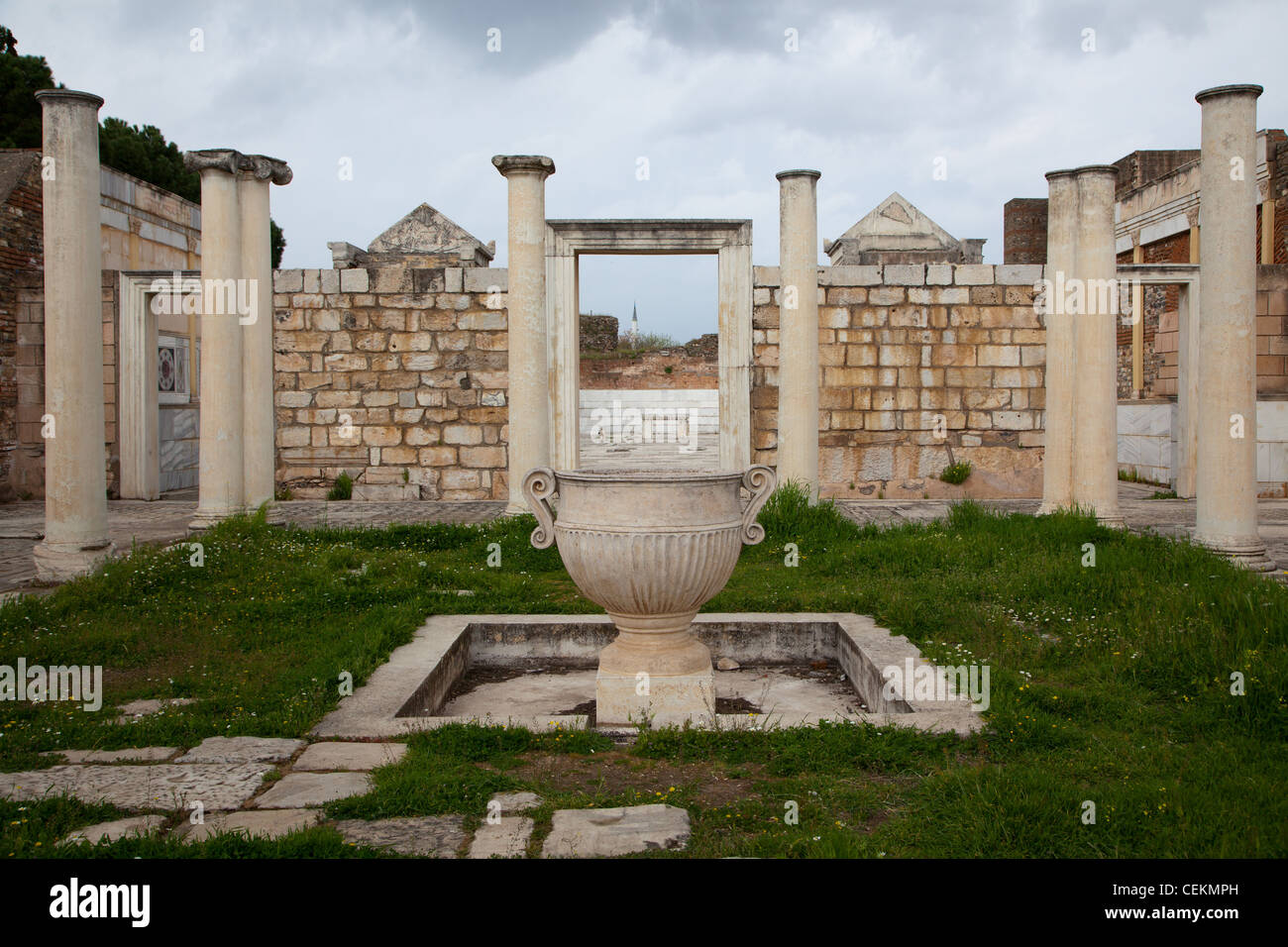 Ancient Synagogue Sardis Turkey Stock Photos & Ancient Synagogue Sardis ...