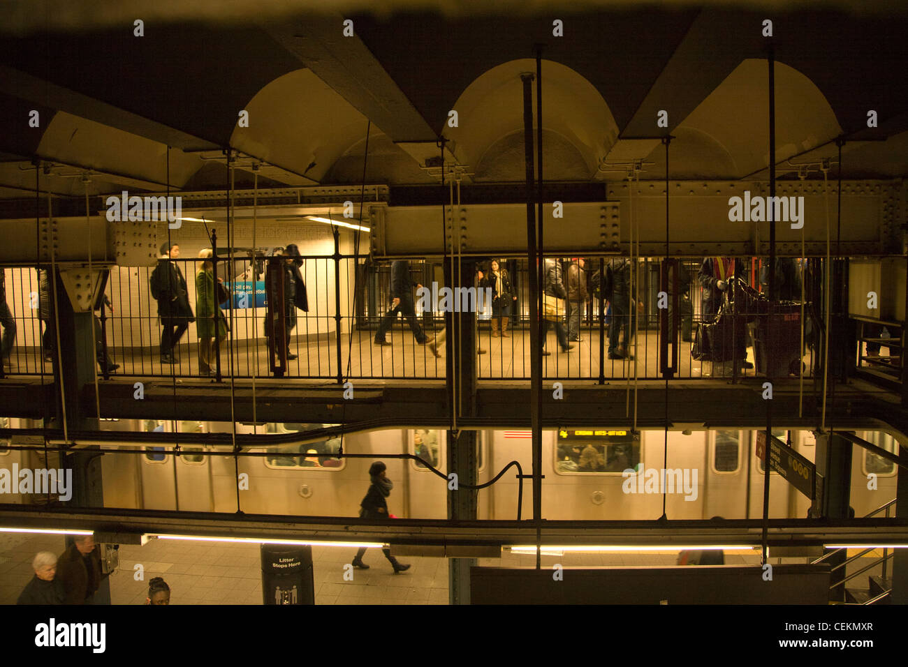 Union Square Subway Station at 14th Street in Manhattan Stock Photo - Alamy