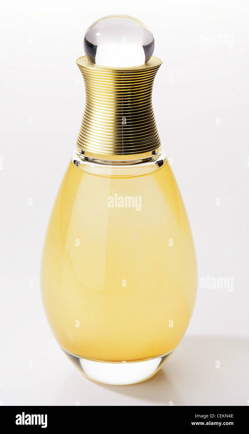 Gold perfume bottle hi-res stock photography and images - Alamy