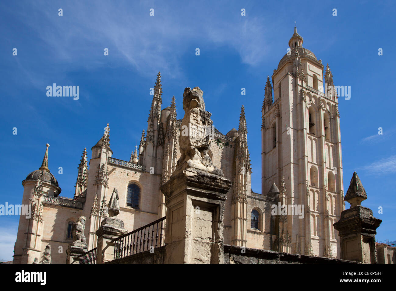 Spain, Segovia, Segovia Cathedral, Lion Statue Stock Photo - Alamy