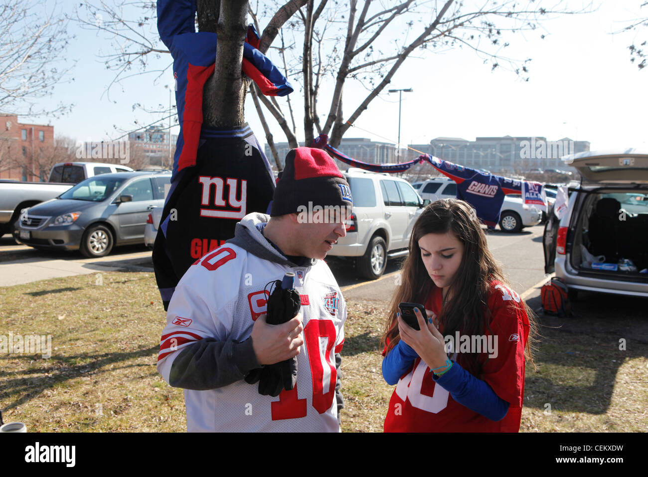 New York Giants fans tailgating before Superbowl XLVI Indianapolis ...