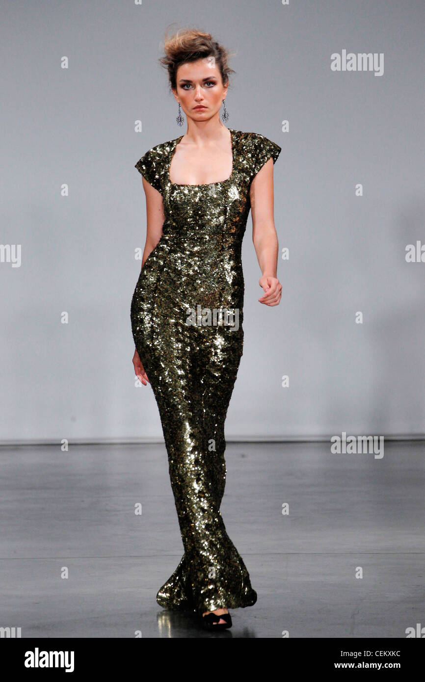 L'Wren Scott New York Ready to WearSpringSummer 2012 Stock Photo - Alamy