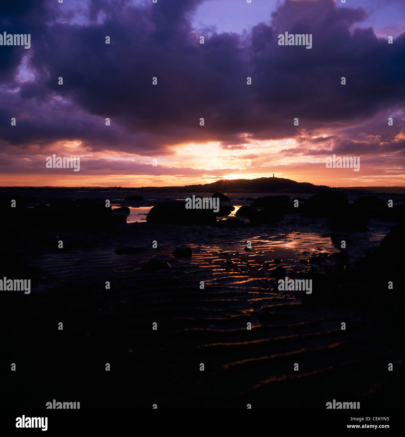 Co down shoreline hi-res stock photography and images - Alamy